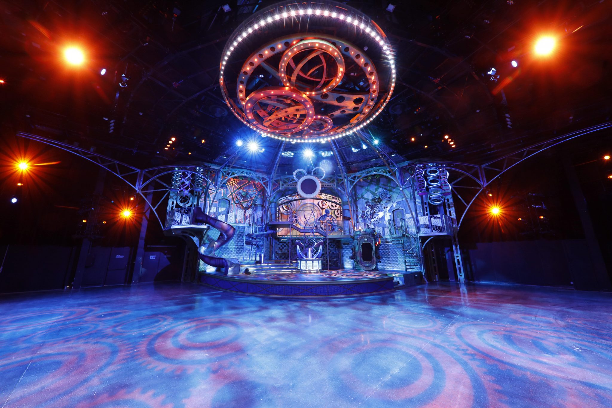 Studio D se dévoile à Disneyland Paris ! | Hello Disneyland : Le blog n ...
