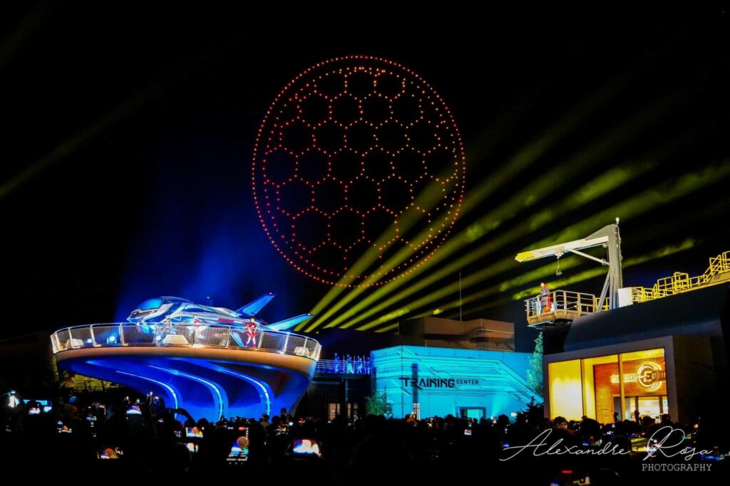 Le spectacle d'inauguration d'Avengers Campus à Disneyland Paris ...