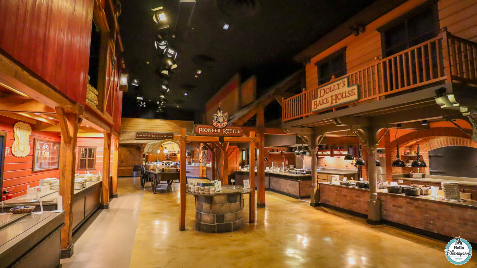 Hello Disneyland : Le blog n°1 sur Disneyland Paris | Chuck Wagon Café à l'hôtel Cheyenne Disney ...