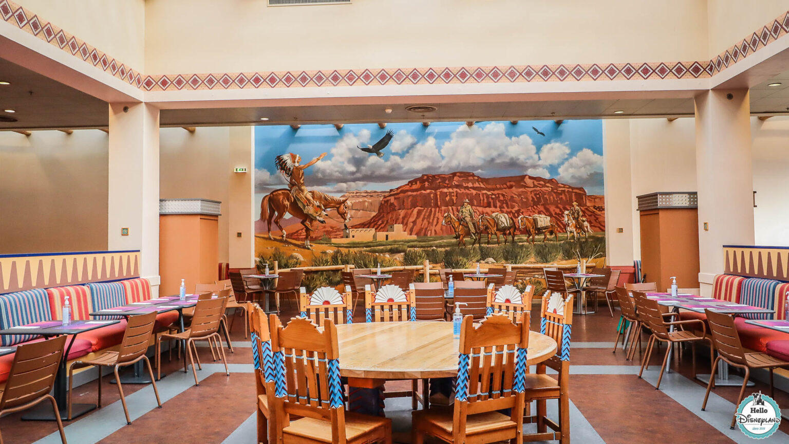 L'hôtel Cars à Disneyland Paris : Disney Hotel Santa Fe prix + infos